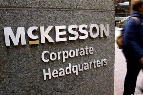 McKesson美国麦克森医药保健公司logo及vi设计-力英品牌设计顾问公司